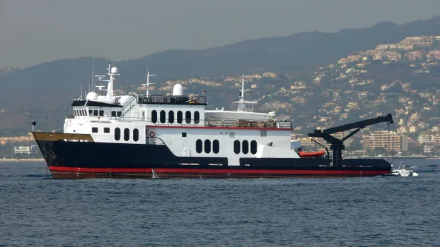 Explorer yacht (Candies Shipbuilders, 67m, 1980)